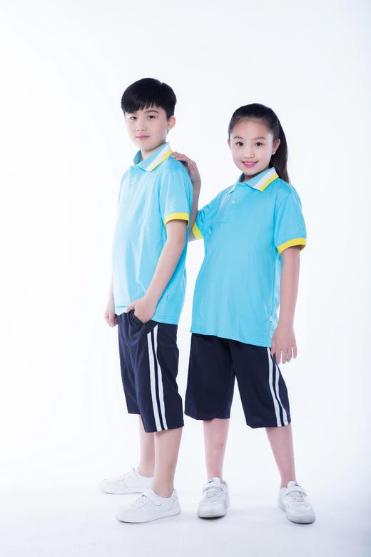 平和校服平和双语校服平和双语学校校服大山谷图库