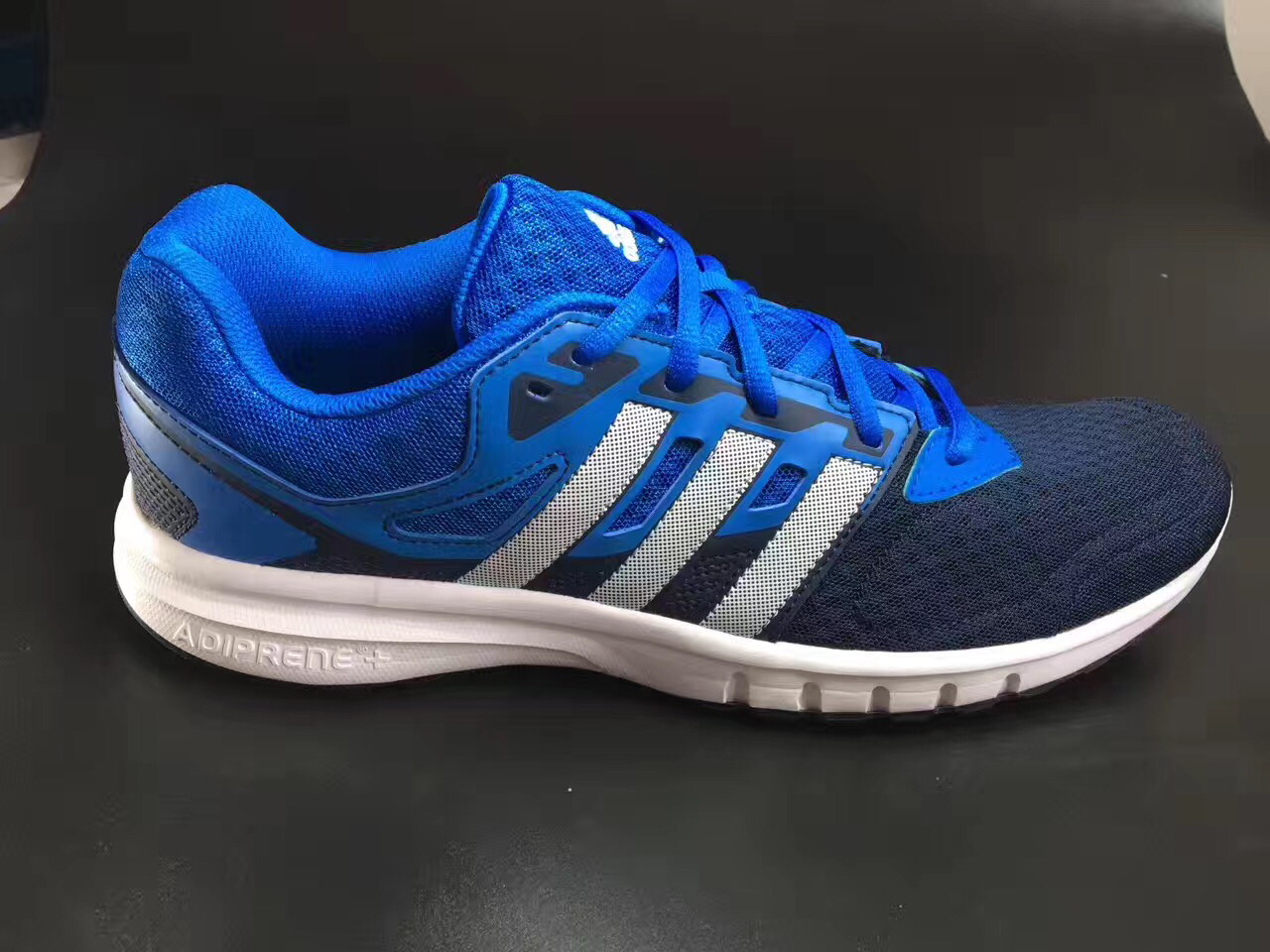 阿迪达斯adiprene系列,阿迪达斯apne,阿迪达斯apne讲解_大山谷图库